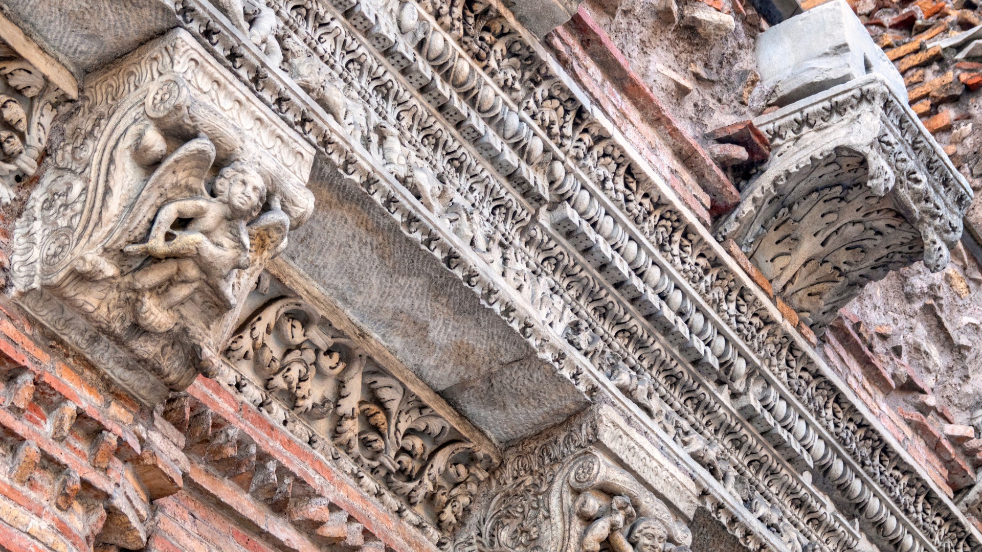 Architrave | Definition - Art||fact Society